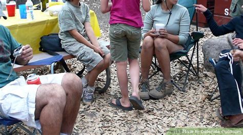 3 Ways To Defecate Outdoors Wikihow