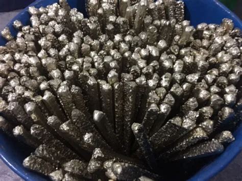 Tungsten Carbide Composite Welding Strips Nickel Based Yd 95 6040 For