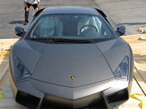 Supercar Porn Lamborghini Reventon Gets Undressed