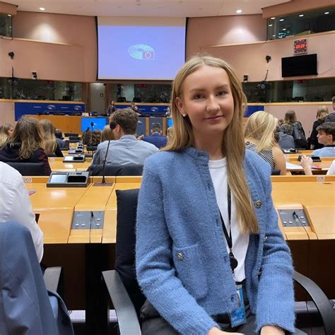 Mindy P On Linkedin I Am Happy To Share That I Have Moved To Brussels