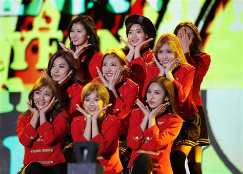 Twice Japans New Album Perfect World Cover Released 9 Elegant