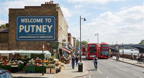 Putney Area Guide Rowing Riverside Pubs And The Heath
