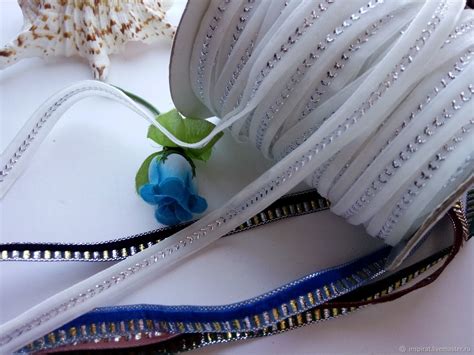 Тесьмы: Тесьма бархатная с люрексом ,7 цветов , 10 мм купить в интернет ...