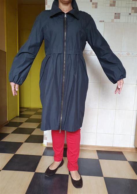 Тренч жіночий — ціна 420 грн у каталозі Плащі Купити жіночі речі за доступною ціною на Шафі