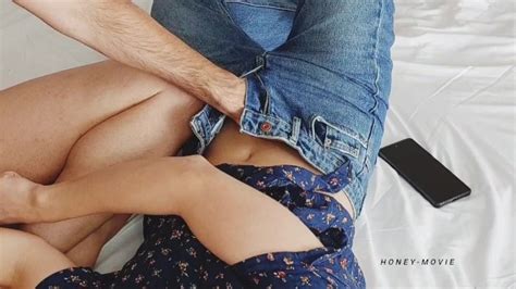 Iranian Amateur My Gf Watching Por And Fucked Herپورن میدید که مچشو با