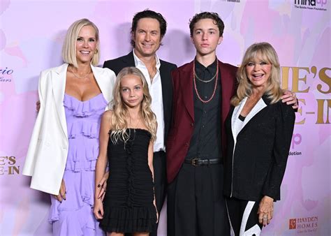 Oliver Hudsons Son Wilder 17 Reveals Close Bond With Grandmother