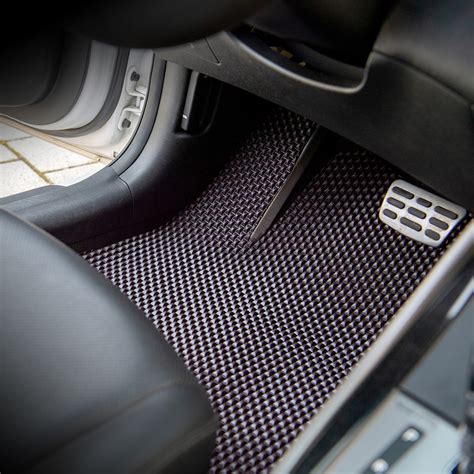 쏘렌토 6인승 7인승 매트 자동차 깔판 고무 체인 차량용 미로카매트