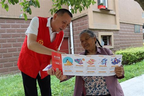 嘉兴南湖区七星街道 学法普法 知法守法 湘南社区开展民法典宣传活动
