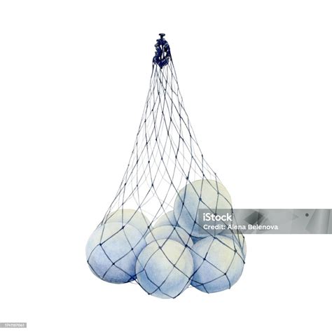 그물에 놓인 하얀 축구공이나 배구공의 수채화 그림 흰색 배경에 분리된 축구공을 멋지게 칠했다 배경 화면 로고 배너 아이콘 카드 Championship에 대한 스톡 벡터 아트