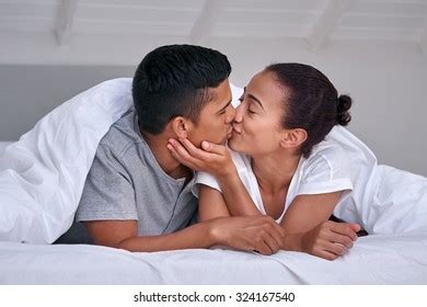 84635 Real Married Couples Making Love Royalty Free Images Stock