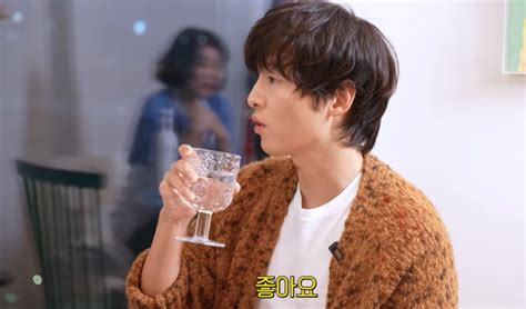 송중기 팔불출 인정 친구들이 아내가 아깝다고 해