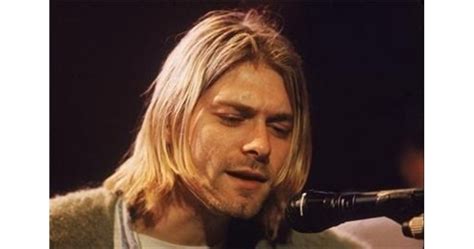 Призракът на Кърт Кобейн се явил на вдовицата му Кортни Лав