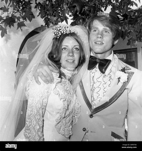 Ron Howard Wedding 60 Photos