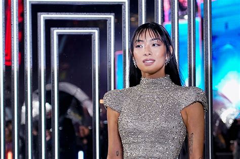 Who Is Rina Sawayama 5 Things On The Singer And Actress Hollywood Life