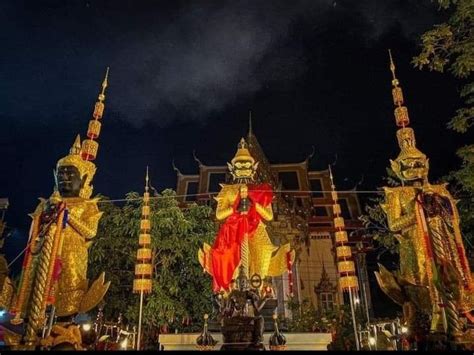 ท้าวเวสสุวรรณ วัดจุฬามณี จ สมุทรสงคราม พุทธศิลป์ วอลล์เปเปอร์หน้าจอหลัก รูปโปรไฟล์การ์ตูน