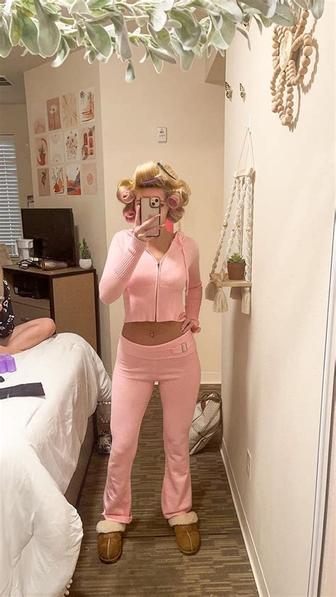 Samiah Pinks Amazon Page