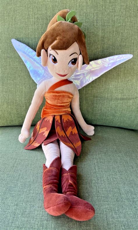 Tinkerbell Characters Fawn Profile For Fawn The Animal Fairy