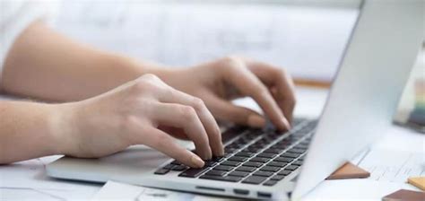 best automating data entry voice to text applications for business 2025