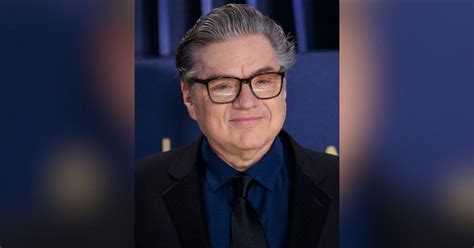 Oliver Platt Spotted With Dramatic New Look While Strolling In Nyc