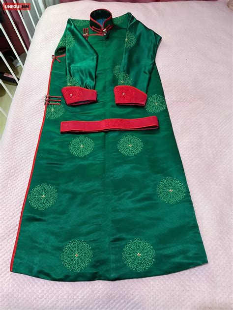 Дээл 350 000 ₮ №9435848 In УБ — Сүхбаатар Дээл Unegui Mn үнэгүй зарууд худалдаж авна зарна б у