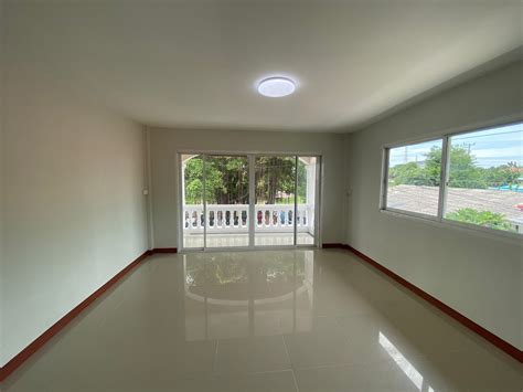 ขายบ้านเดี่ยวราคาถูก ถนนเทพารักษ์ บางนาตราด ใกล้วัดหลวงพ่อโต บิ๊กซี ตกแต่งใหม่ทั้งหลัง สวย หลัง