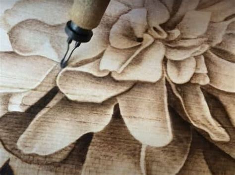 Shading And Stippling A Gourd With Pyrography