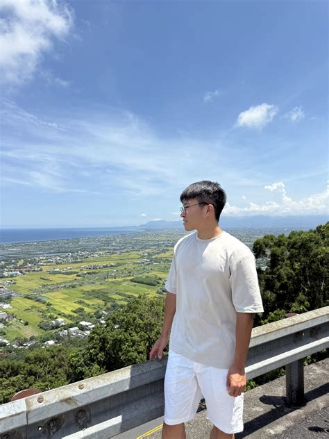 國裕里里民服務 國裕里里民服務 Added A New Photo