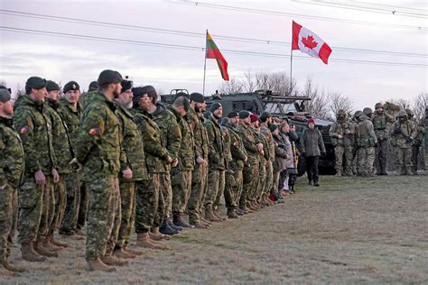 Генеральний штаб ЗСУ On Twitter 🇺🇦 Українські військові які проходять курс базової