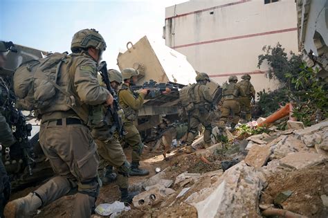 Intensos Combates Entre Las Fdi Y Hamás En Zeitoun En Gaza