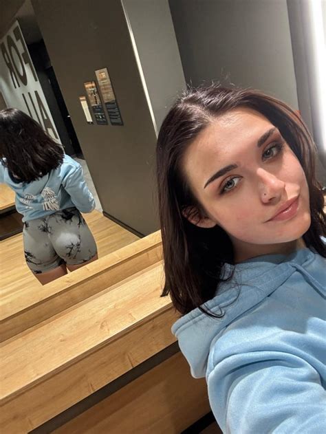 I Just Love It To Be Real R Inreallifegirls