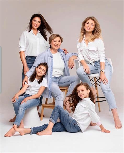 Пин от пользователя Tarakanovskaya на доске Семейные фотографии Фотосессия Одежда для