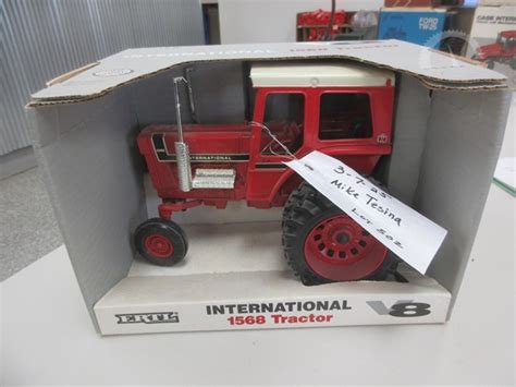 1994 1568 Ihc Tractor With Cab 4th In Series With Duals Auction Result David City Nebraska