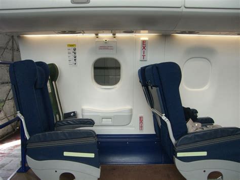 Overwing Exit Trainers