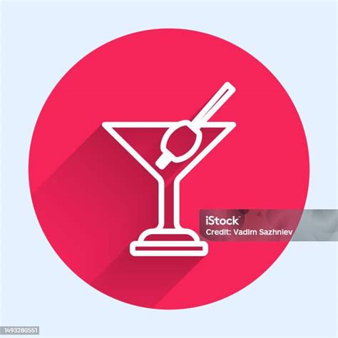 긴 그림자로 격리 된 화이트 라인 마티니 유리 아이콘 칵테일 아이콘 와인 유리 아이콘 빨간색 원 버튼입니다 벡터 그림자에 대한 스톡 벡터 아트 및 기타 이미지 Istock