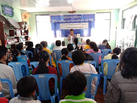 ကွန်ဟိန်းမြို့၊ Community Centre ခန်းမ၌ ကလေးသူငယ်အခွင့်အရေးများဆိုင်ရာဥပဒေ အသိပညာပေးဟောပြောပ