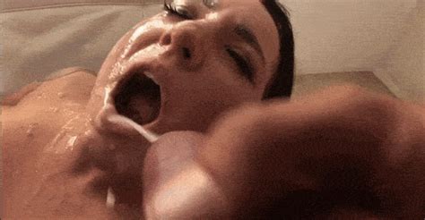 Amazing Cumshots S 04