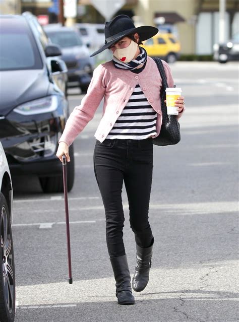 Selma Blair Chic Style Los Angeles 02022021 • Celebmafia