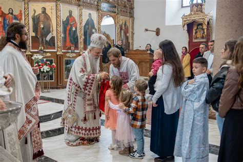 Владика Теодосије богослужио у Новом Пазару Православље