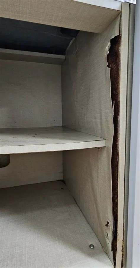 개인적으로 알아본 업체와 숨고에서 알아본 업체 통틀어서 가격이 가장 합리적이었고 수리방법 또한 가장 뒤탈 없고 깔끔한 방법으로