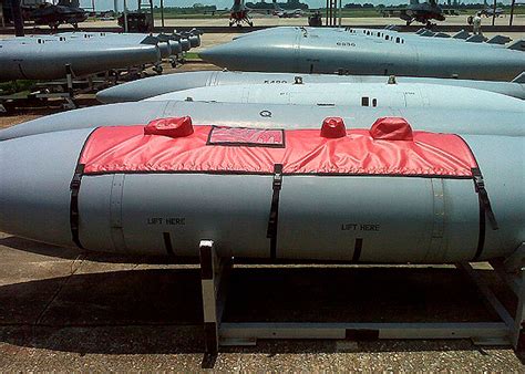 General Dynamics F 16 Fighting Falcon Covers Plugs Etc