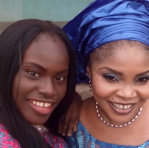 Lola Alao Biography Profile Wikipedia Fabwoman