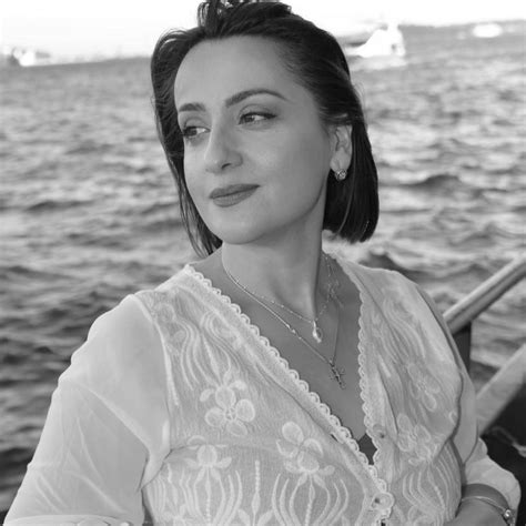 პოეზიის 5 წუთი იანუშ კორჩაკის 10 მცნება მშობელთათვის 1 ნუ ელოდები რომ შენი შვილი იქნება