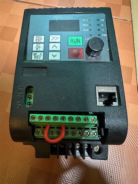 Solar Inverter Pwm Control Mode Voltage Vector Frequency Inverter For Solar Photovoltaic