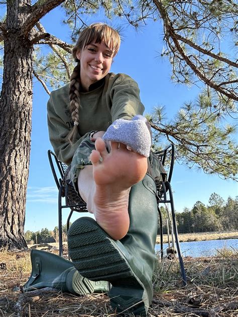 Goddess Tall Tasha On Twitter Want A Sniff Of These Size S