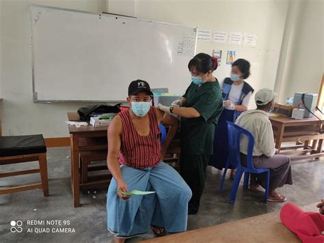 ပန်း တောင်းမြို့နယ်တွင် အသက် ၁၈ နှစ်အထက် ပြည်သူများကို ကိုဗစ် ၁၉ ရောဂ