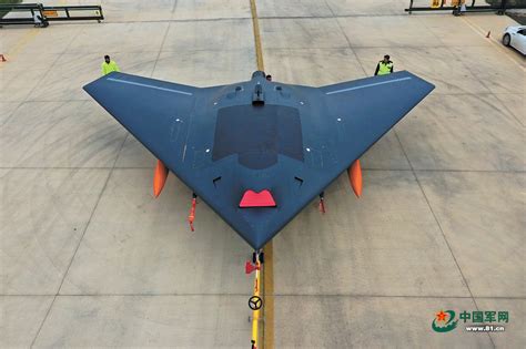 土耳其新型无人战斗机亮相为其空中力量发展注入新动力 中国军网