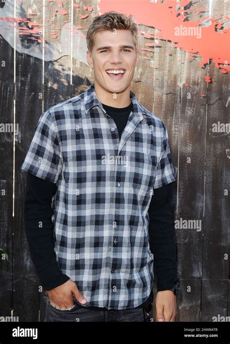 Chris Zylka Attending The Shark Night 3d Photocall Held At Convention