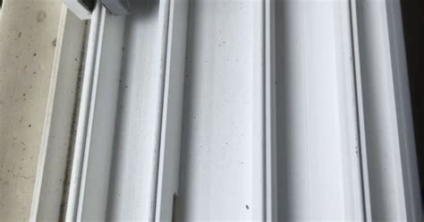 시간잘맞춰 오시고 구석구석 꼼꼼하게 잘해주십니다곰팡이 제거 추가햇는데 살균도 잘되고 상쾌해졌어요전후 사진 비교해보니 차이가