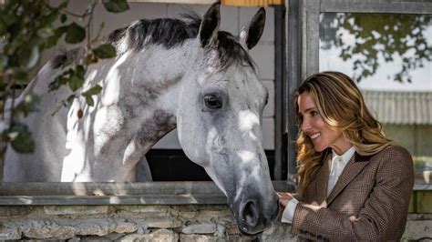 Melbourne Cup Carnival Elsa Pataky To Be Special Guest At Victoria