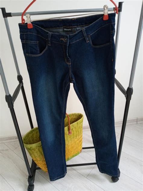 Джинси — ціна 270 грн у каталозі Джинси Купити жіночі речі за доступною ціною на Шафі Україна